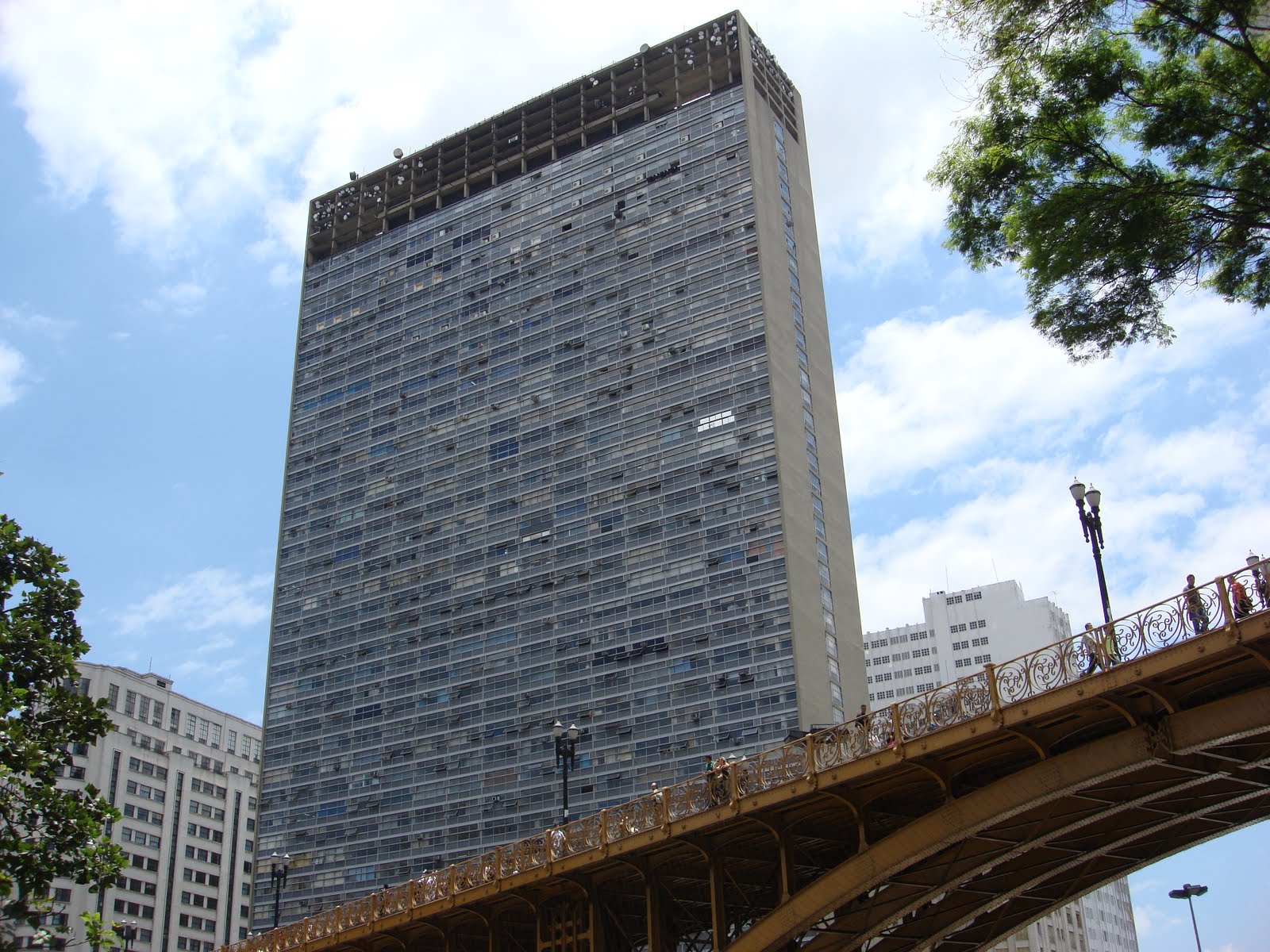 São Paulo na foto: Anhangabaú