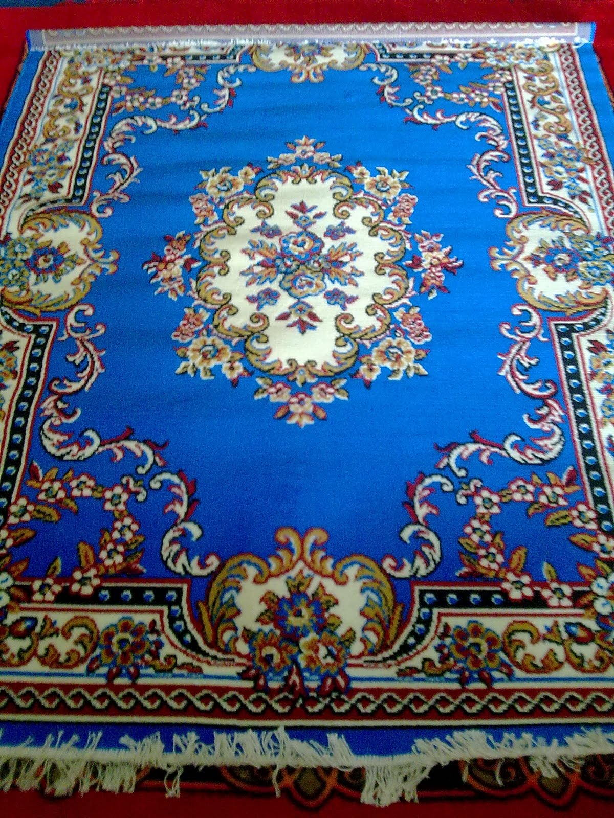 KEMBAR BERSAUDARA (karpet): jenis karpet