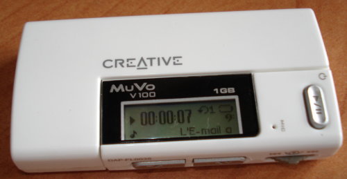 Displaying text files in Creative MuVo mp3 player ~ Robert Gawron