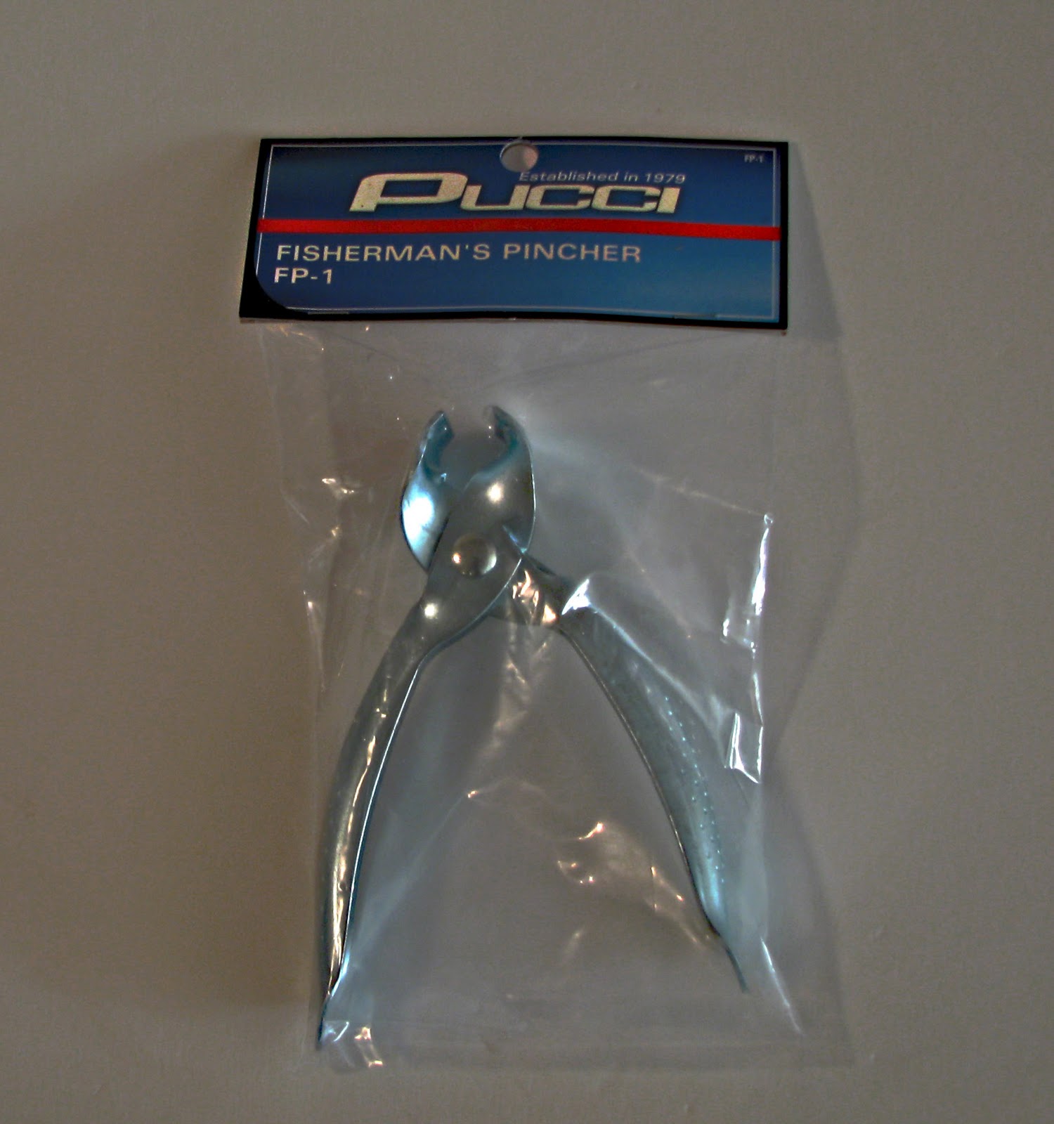 MAD MEAT GENIUS: CATFISH SKINNER