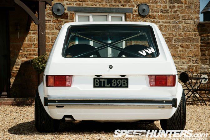 VW Life Style: Golf MK1 + Air Suspension