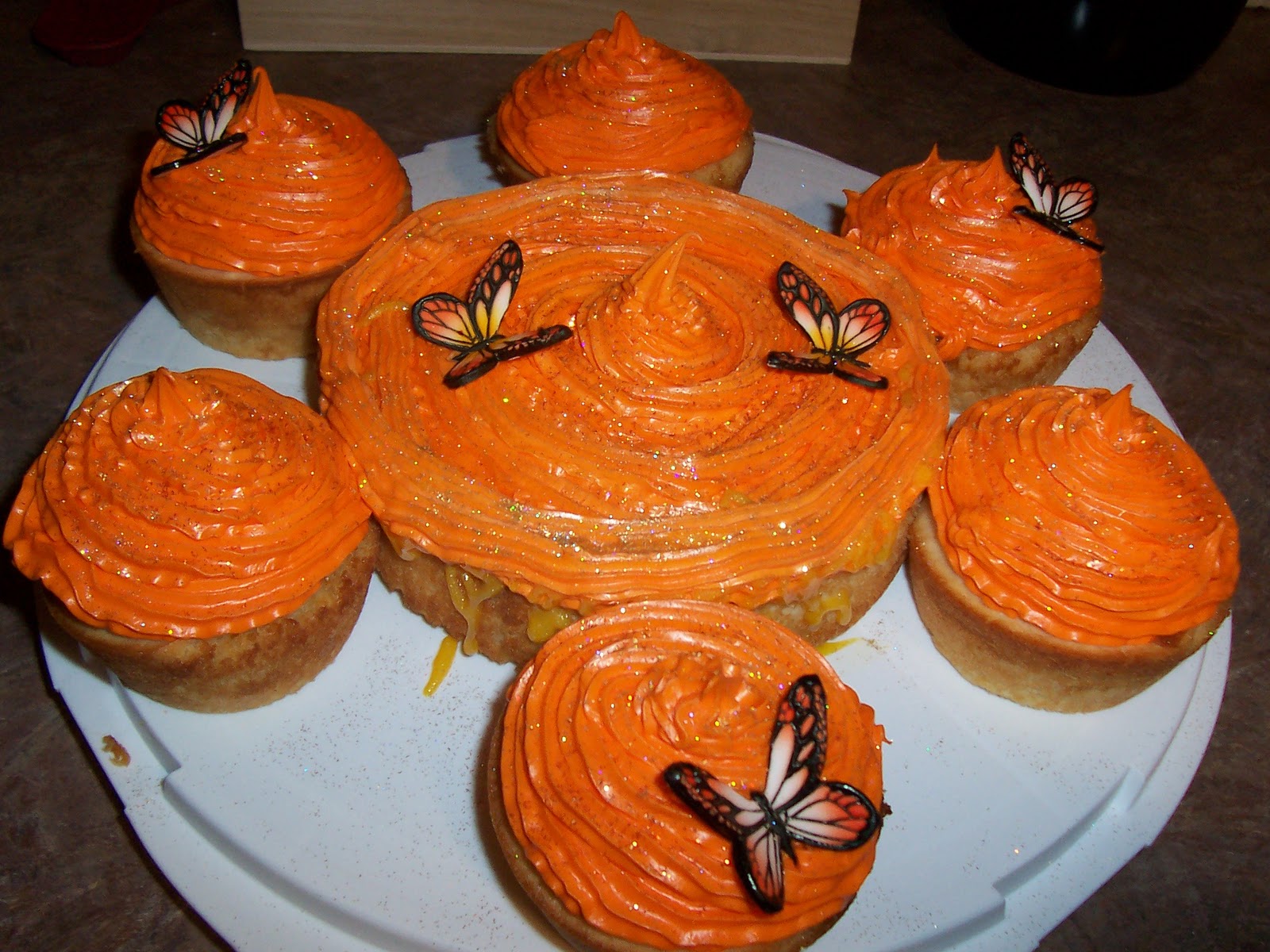 Kara's Delights: Monarch Butterfly cake