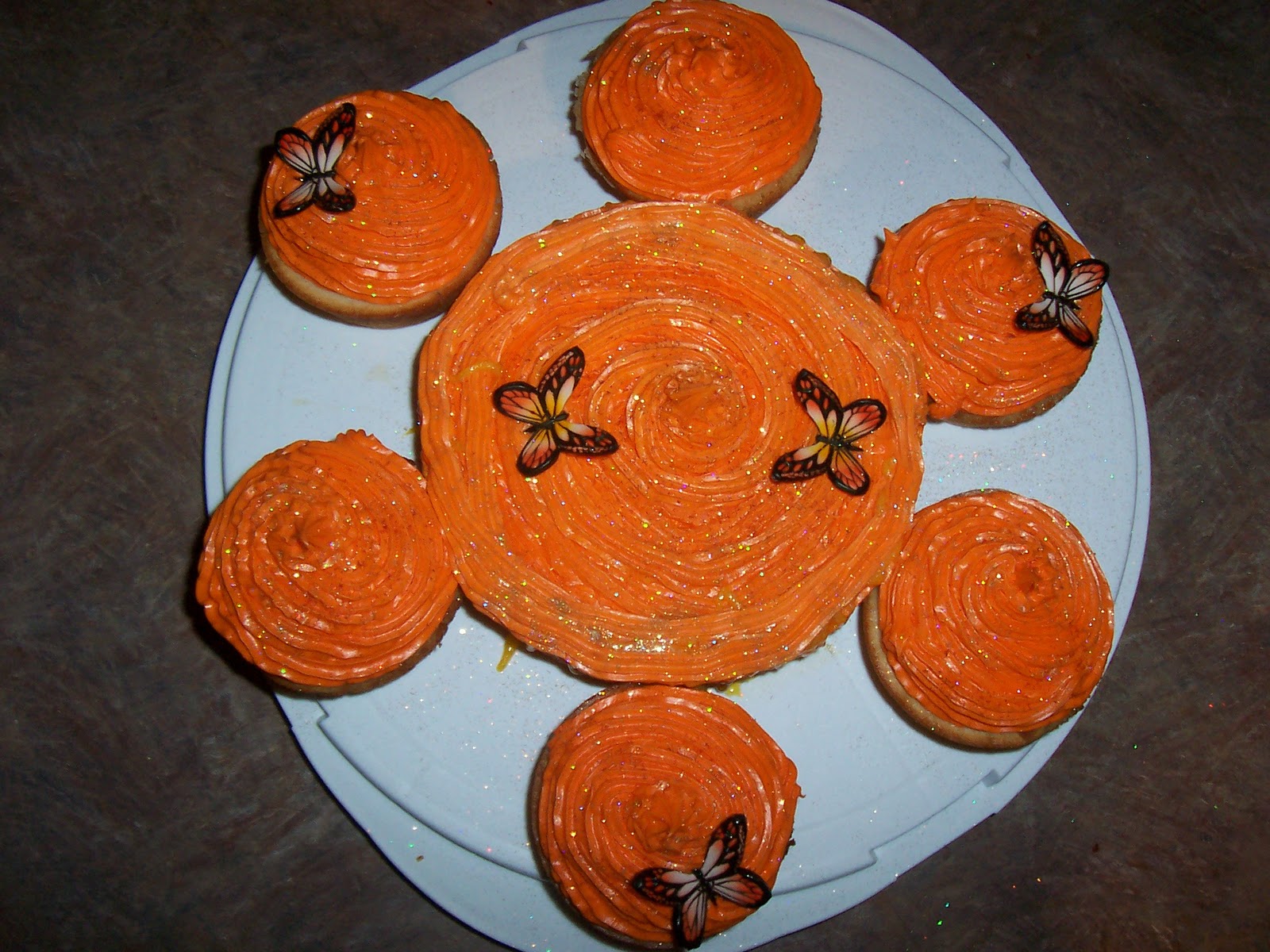 Kara's Delights: Monarch Butterfly cake