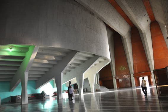 Making Space:Sensing Place: Tagore Memorial Hall - Ahmedabad