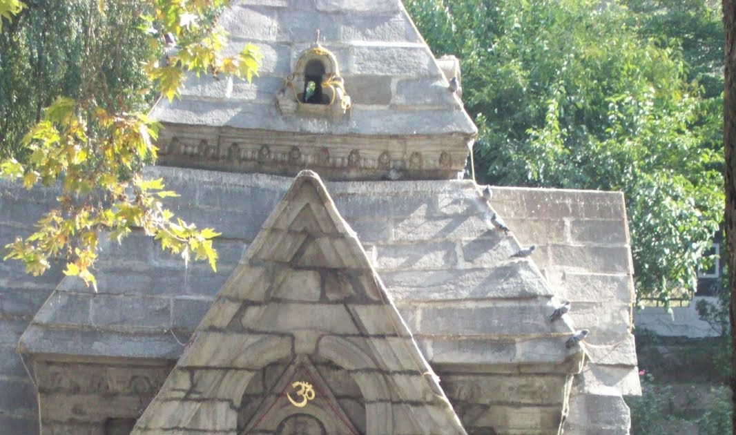 CHINAR SHADE : THE TEMPLE OF PANDRETHAN KASHMIR