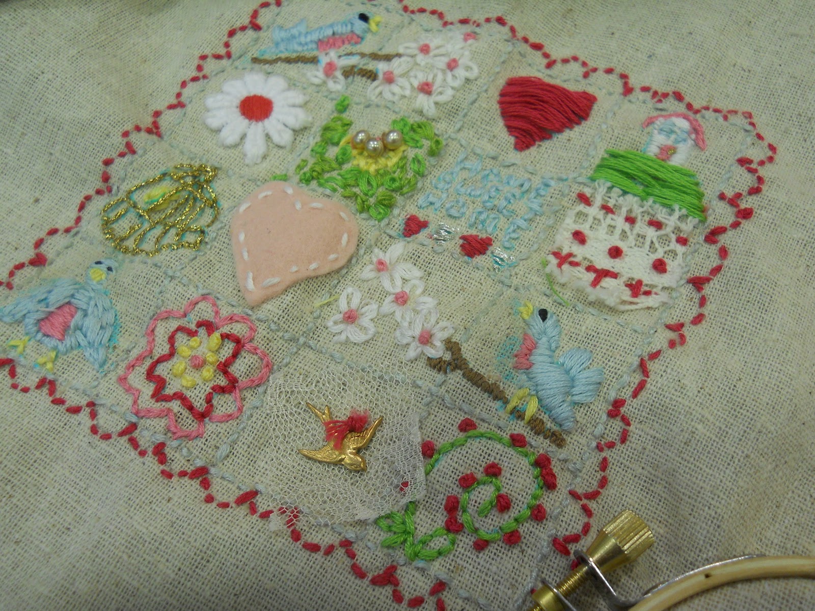 Honey Lamb and I: The Vacationing Embroidery Tin