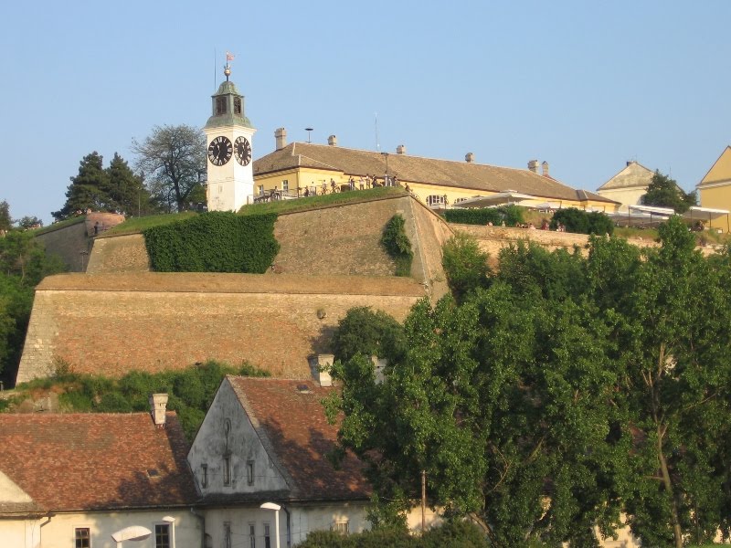 NOVI SAD na DUNAVU: PETROVARADINSKA TVRDJAVA