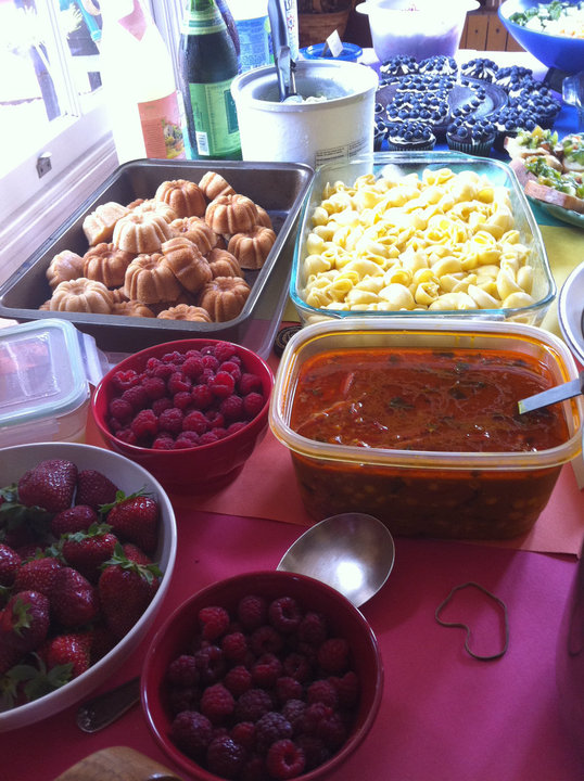 Vegan Eats and Treats!: Rainbow Potluck! It's so intense!