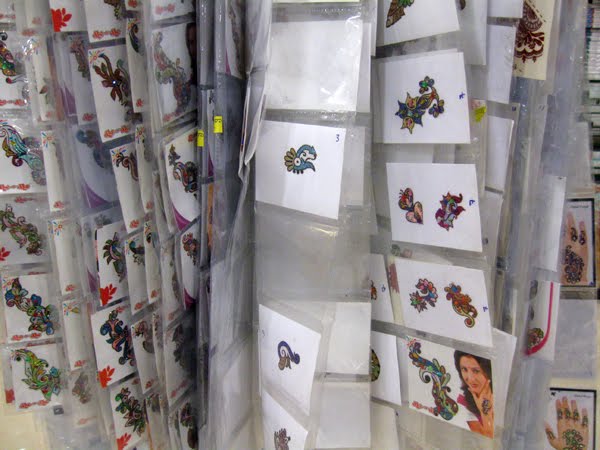 Indian Bazaars: Fancy Stores