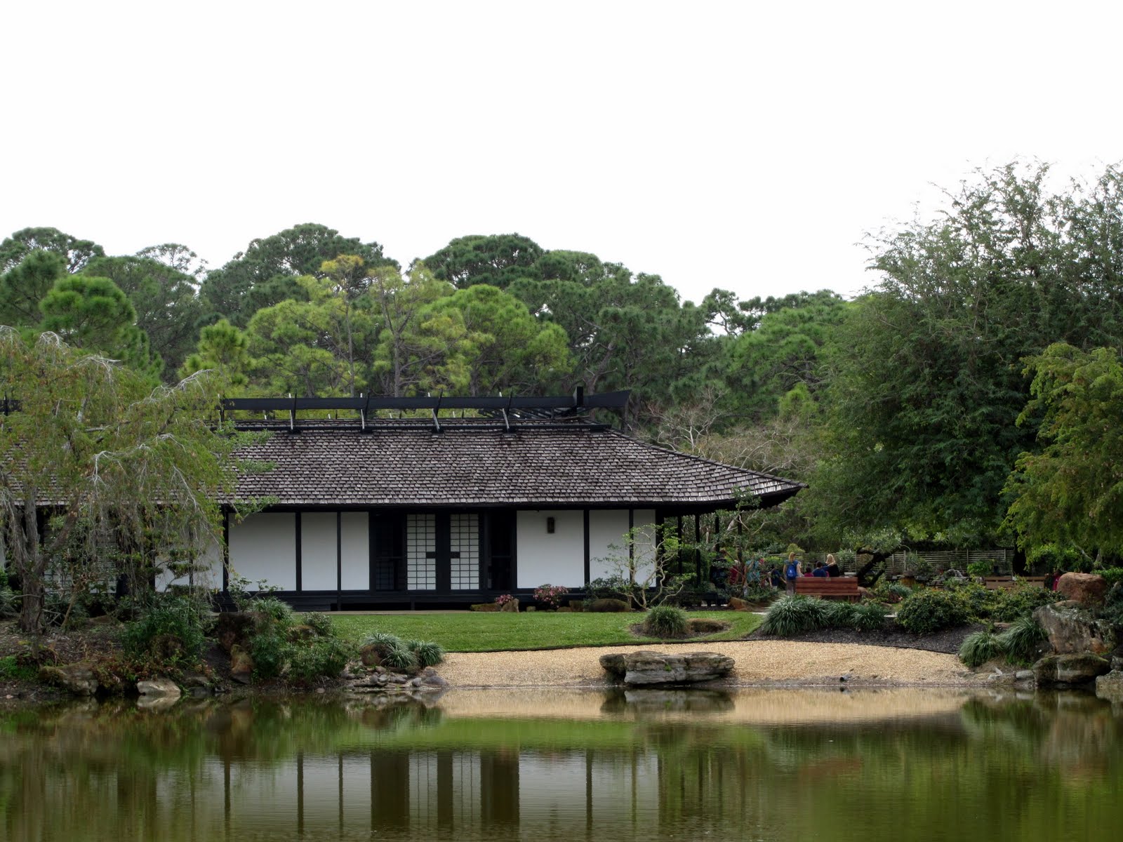 Islandscapes: Roji-en, Morikami Japanese Garden