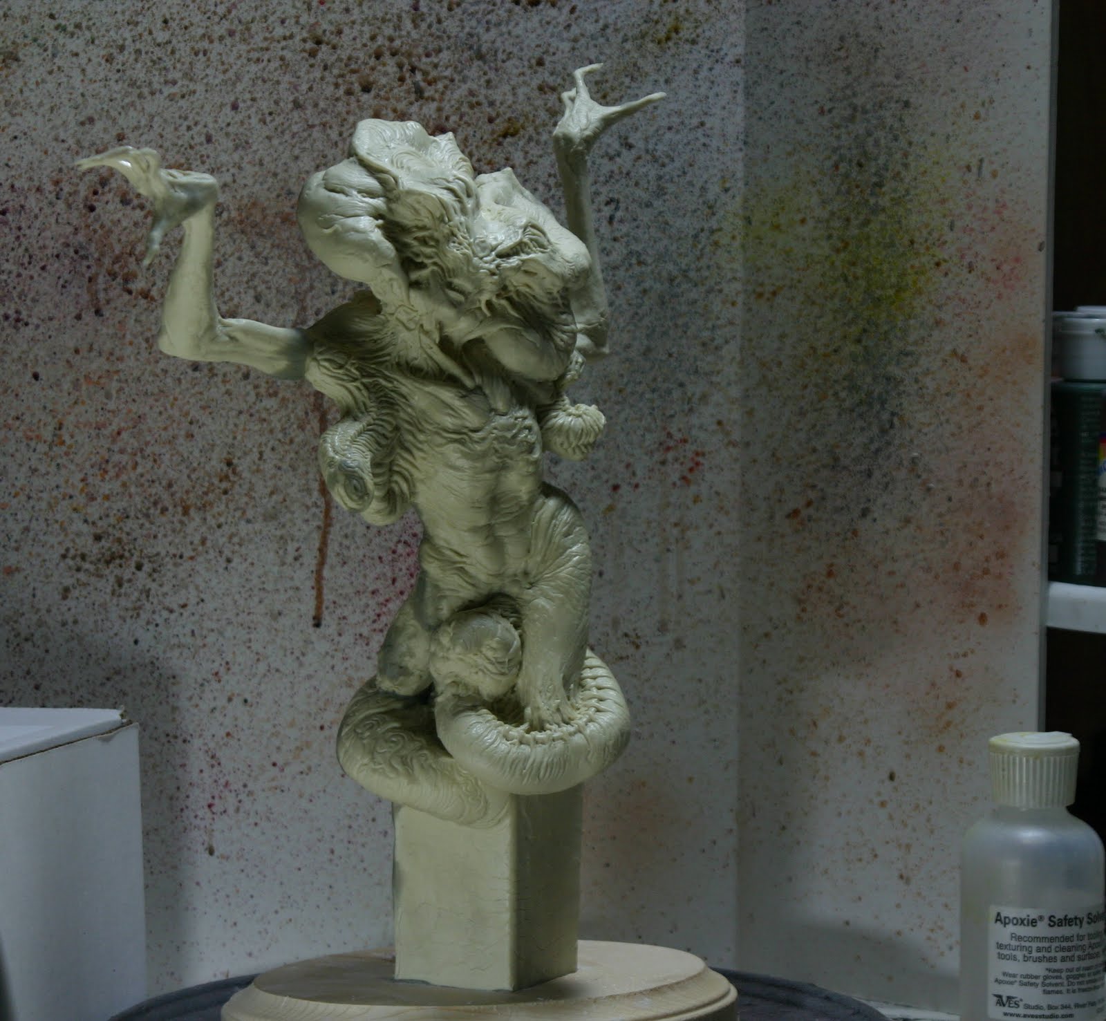 THE SEPULCHER: Spiderzero: Medusa, in the buff.