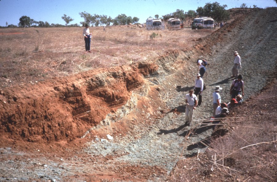 GemHunter's Guide to Diamonds and Their Mineralogy & Prospecting ...