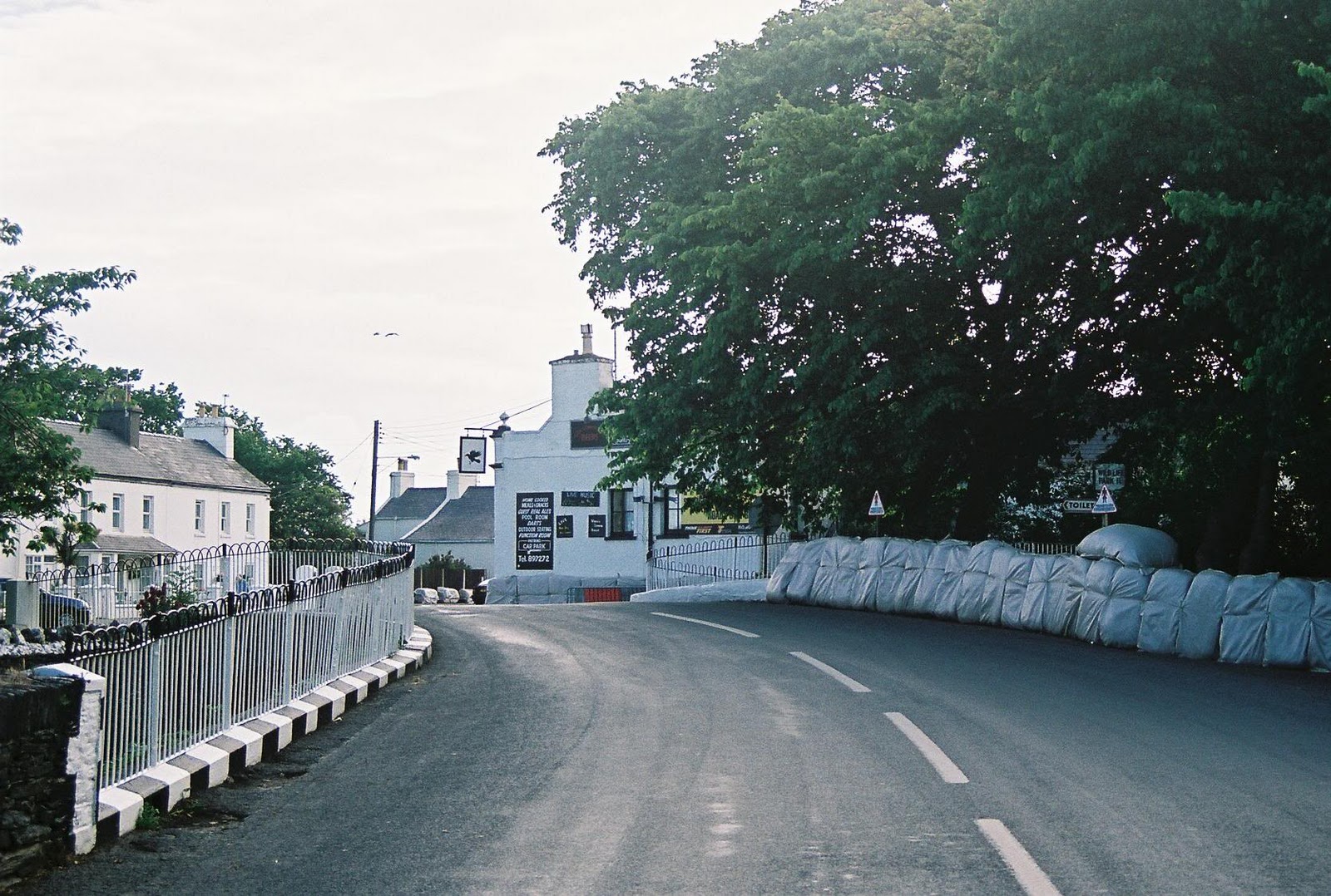 Isle of Man TT: Ballaugh Bridge - Lsr Bikes