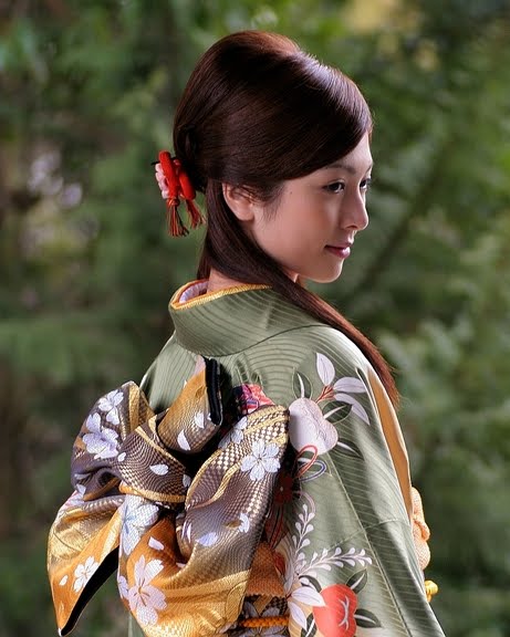 Japanese Fashion Kimono