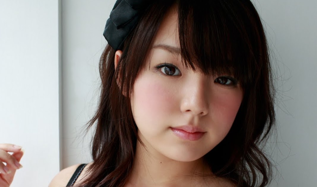 2in1 Celebrity Models Ai Shinozaki Wearing Black Mini Dress 
