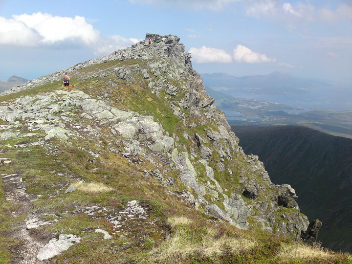 Kompassrosa : " Et hav av muligheter " i Averøy: 03.07.10 Kvannfjellet ...