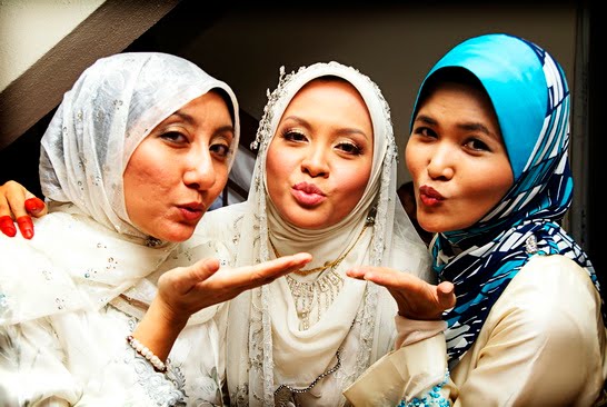 Fadil Othman Photography Service