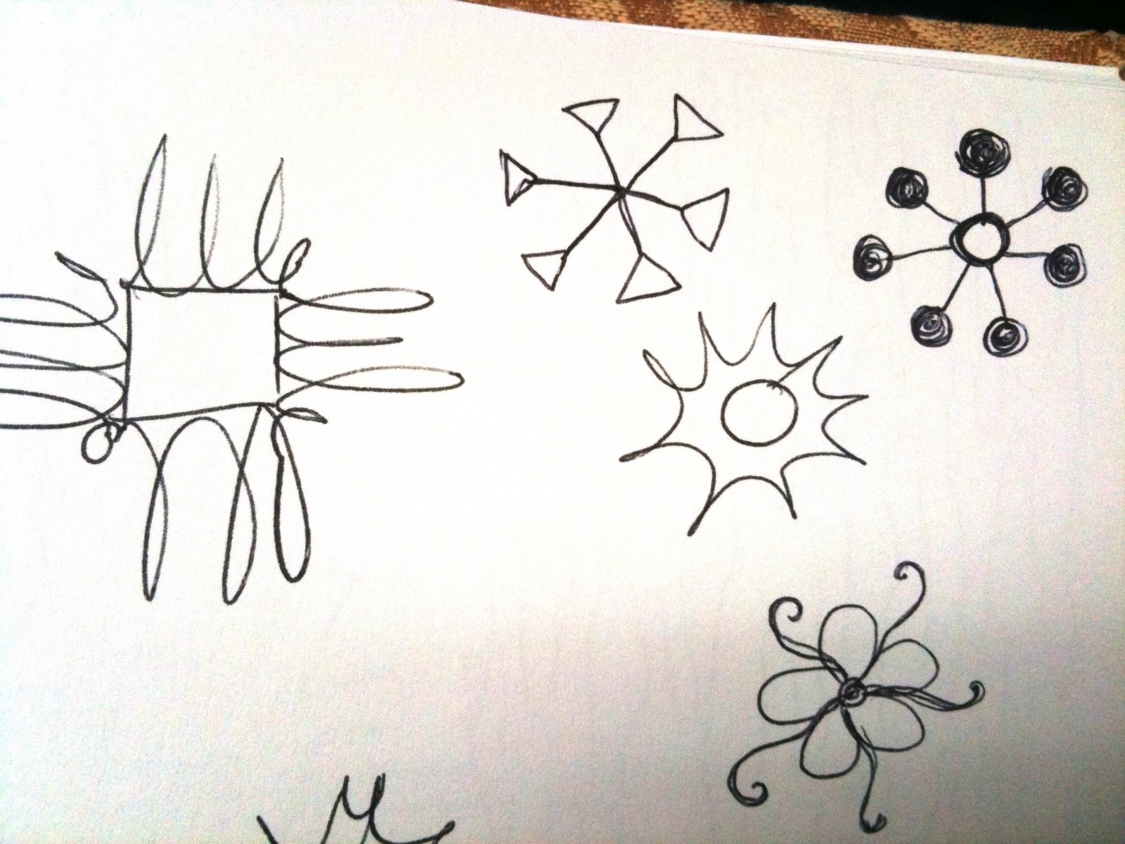 A Few Scraps: Free Motion Quilting Designs: Radiant Designs