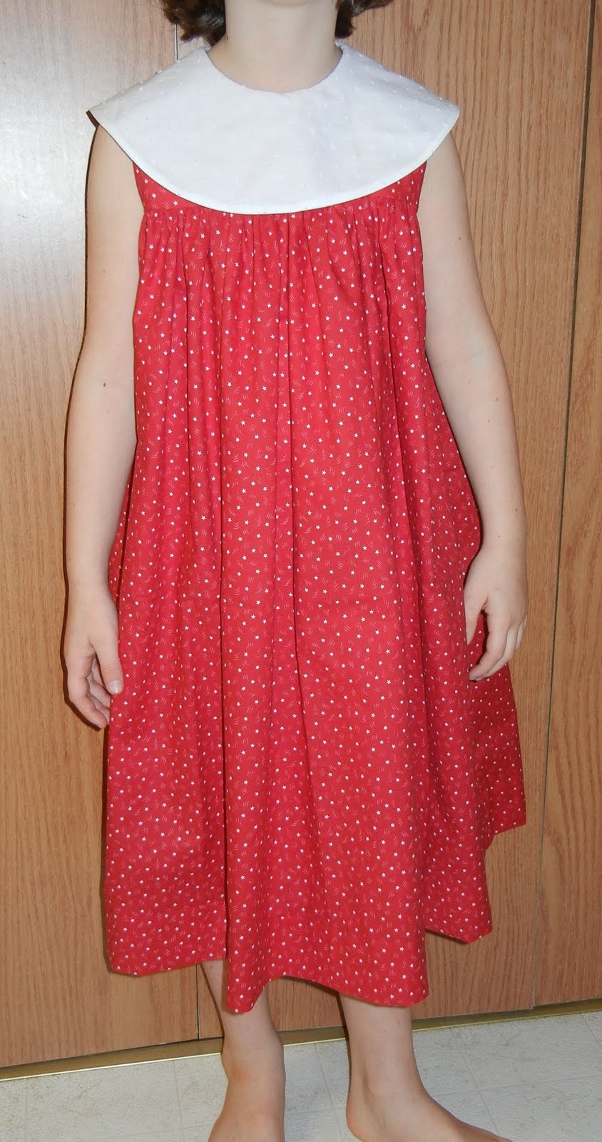 Jnet's Creative Outlet: Red Stars Float Dress with white collar