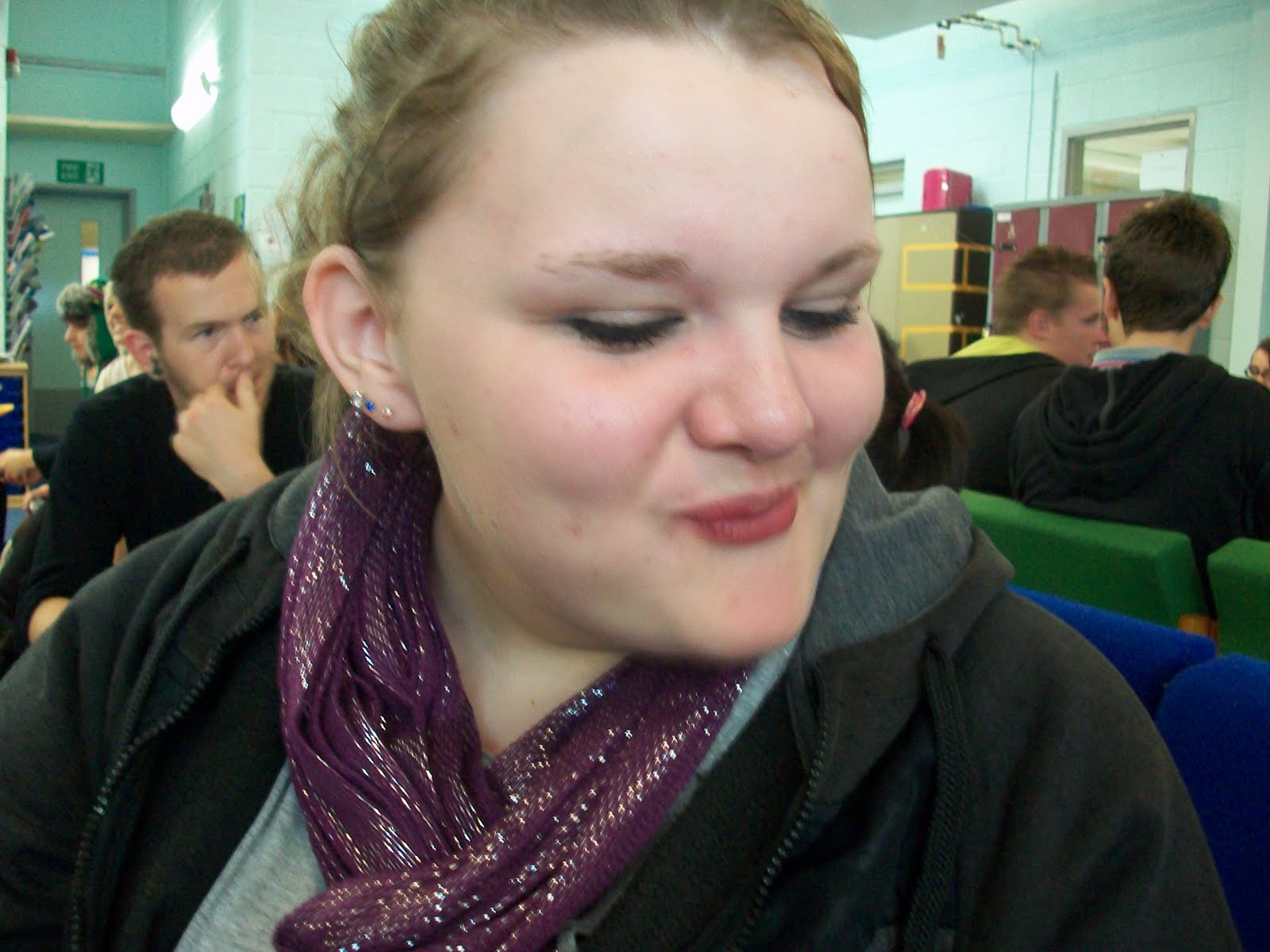 Foundation Portfolio G321: Camera Angles: Medium Close Up