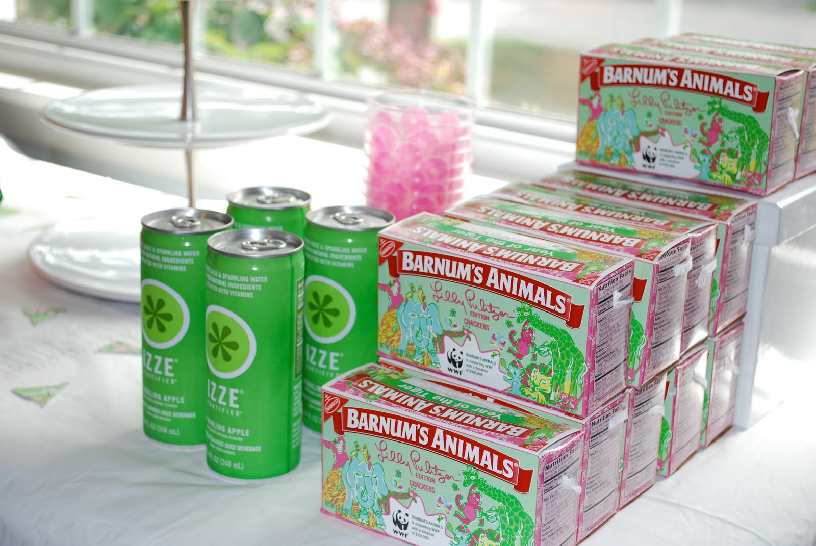 Pumpkin Petunia: LILLY PULITZER INSPIRED PINK & GREEN PARTY