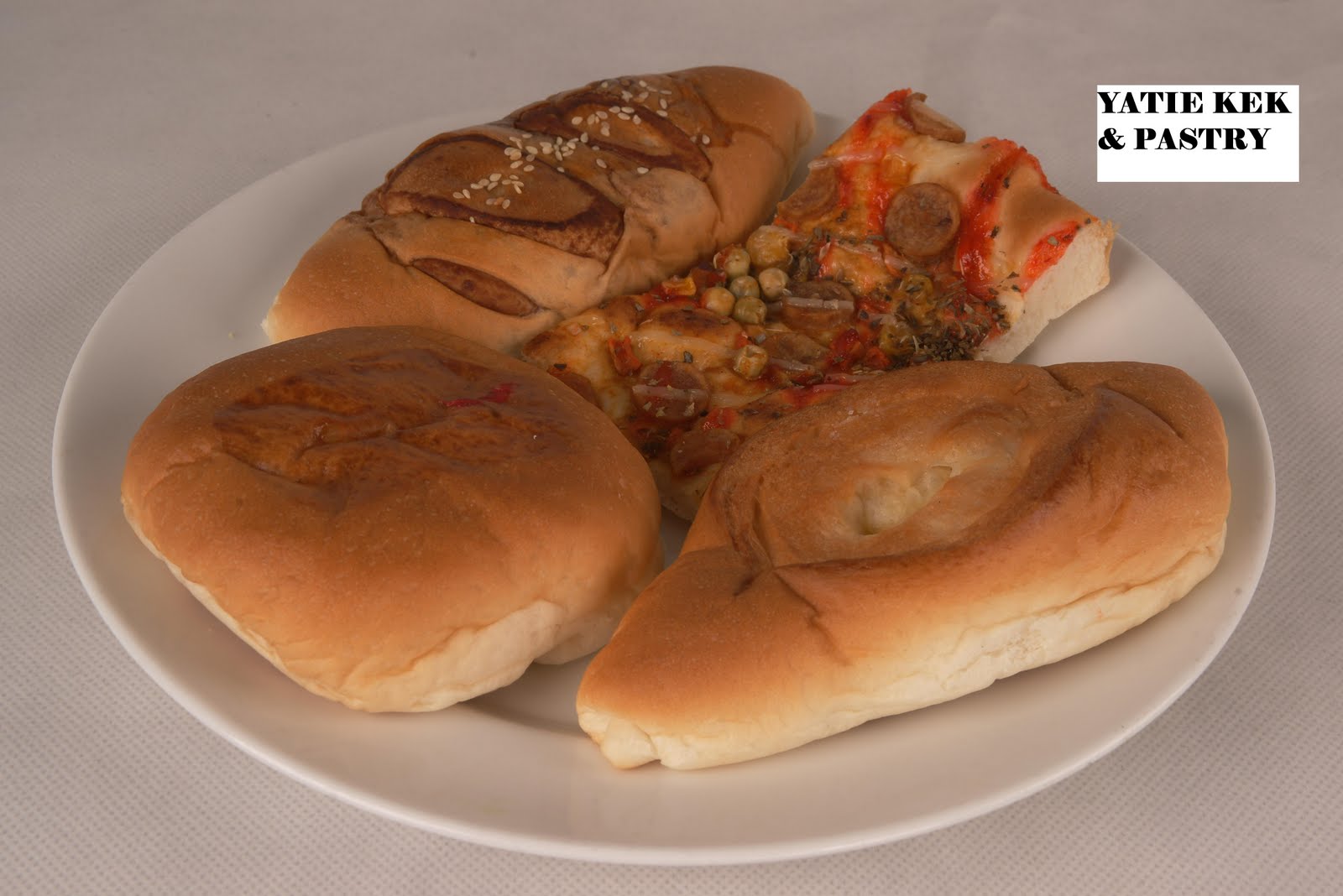 Yatie Kek & Pastry: ROTI