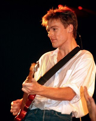 23 rock y nostalgia: BRYAN ADAMS