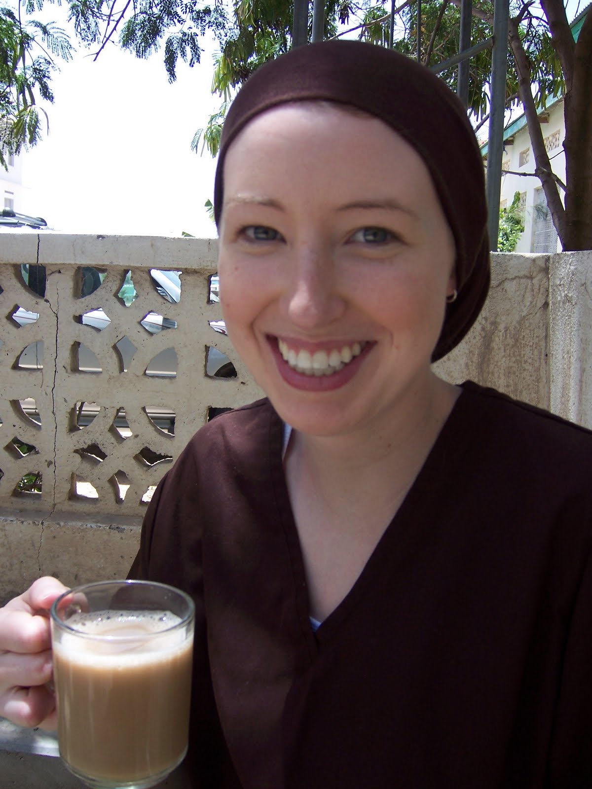 Ann in Somaliland: Samboosas and Somali Tea