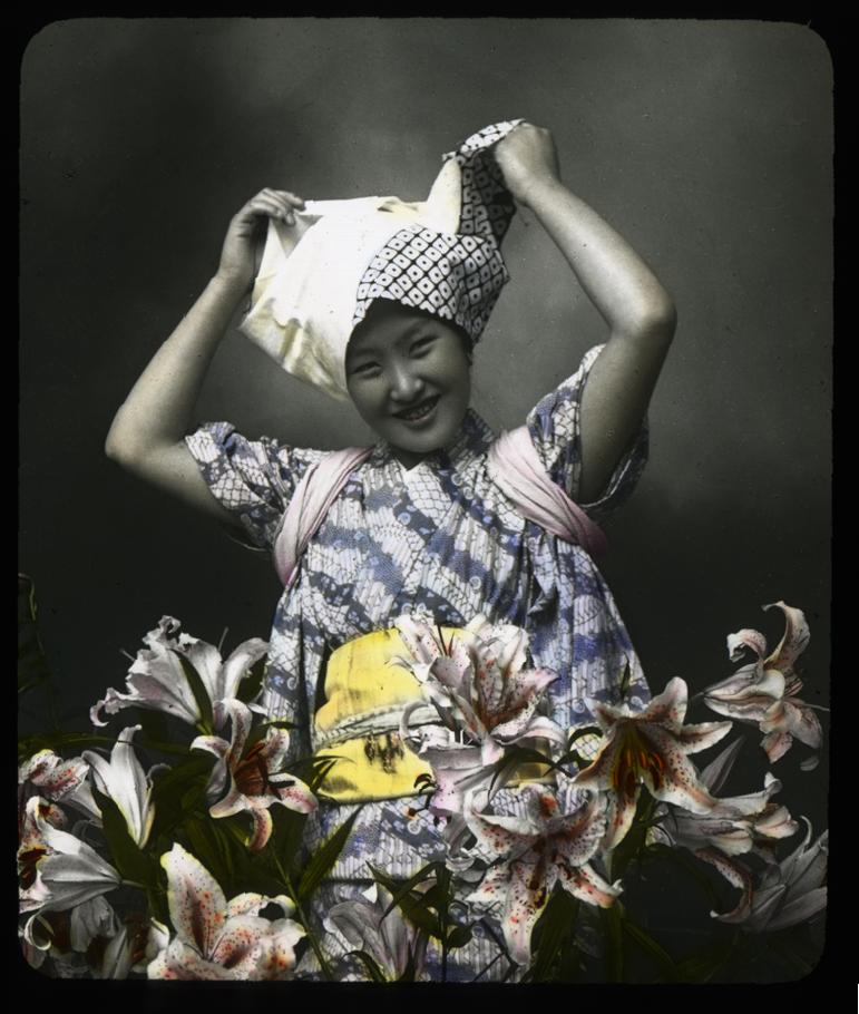 AMBATALIA: T. ENAMI.