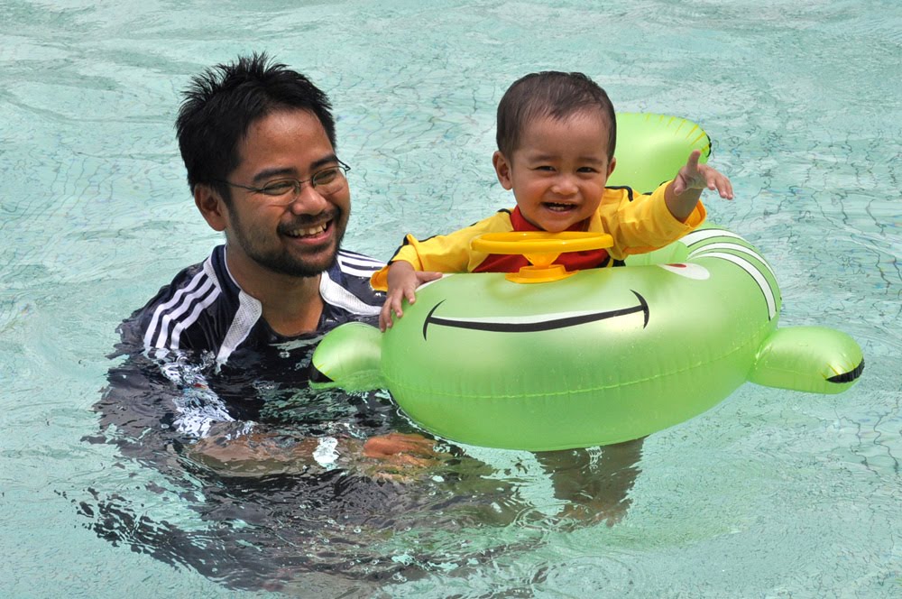 Look Who's Talking Now!: Akeef @ Wet World Shah Alam