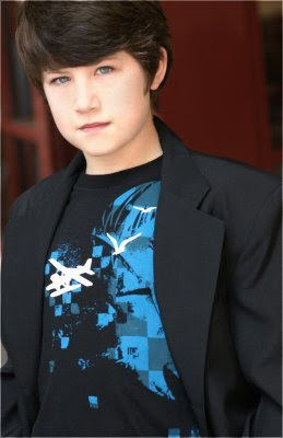 The Clique Updates: Bridgit's Blog and Dylan Pictures!