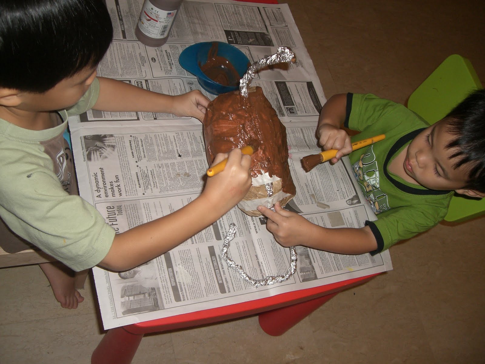 Our World. My World.: Craft: A Sculpture of Diplodocus