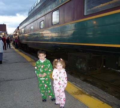Evan and Lauren's Cool Blog: 12/3/09: Polar Express Train Ride in North ...
