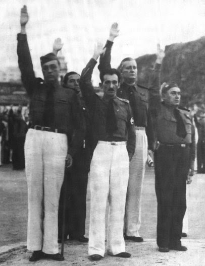 TOTALITARIAN IMAGES: THE INTEGRALIST MOVEMENT AND THE ESTADO NOVO IN BRAZIL