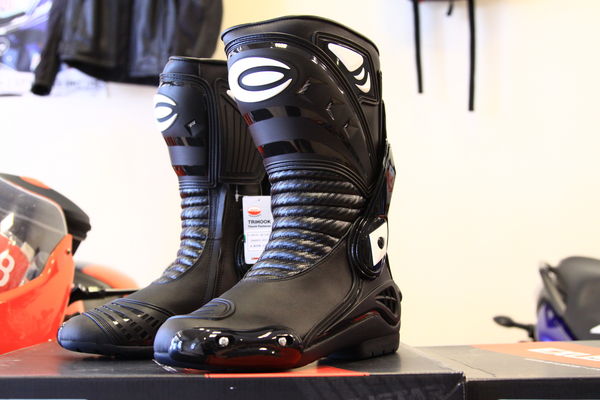 Biker Accessories: Exustar SBR201 Race Boots