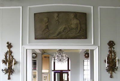 The essence of frenchness: L'art de la Grisaille
