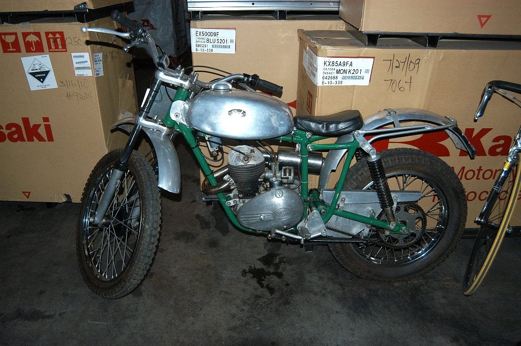 Joe Herman and Jay Peterson Motorcycle Tour 2010: A Visit With Gordon Razee