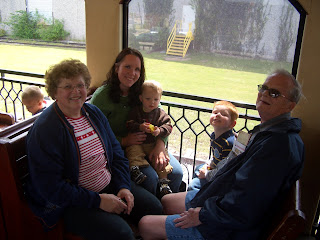 Live Life to the fullest.....: Fort Worth Stockyards/Train Ride