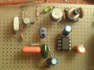 ΗΛΕΚΤΡΟΝΙΚΕΣ ΚΑΤΑΣΚΕΥΕΣ-ELECTRONIC PROJECTS: Pixie 2 QRP ham transceiver