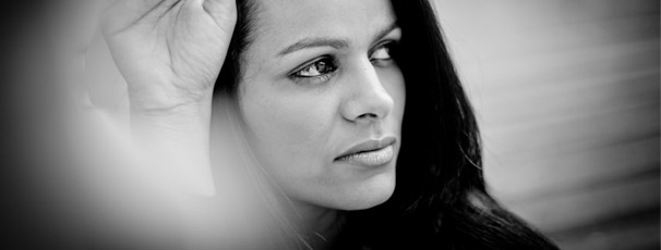 REVIVAL GOSPEL NEWS: Damares grava clipe em Curitiba de "Um Novo Vencedor"