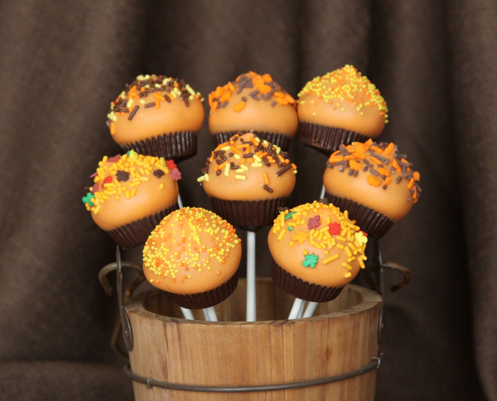 .: Fall/Halloween Cake Pops