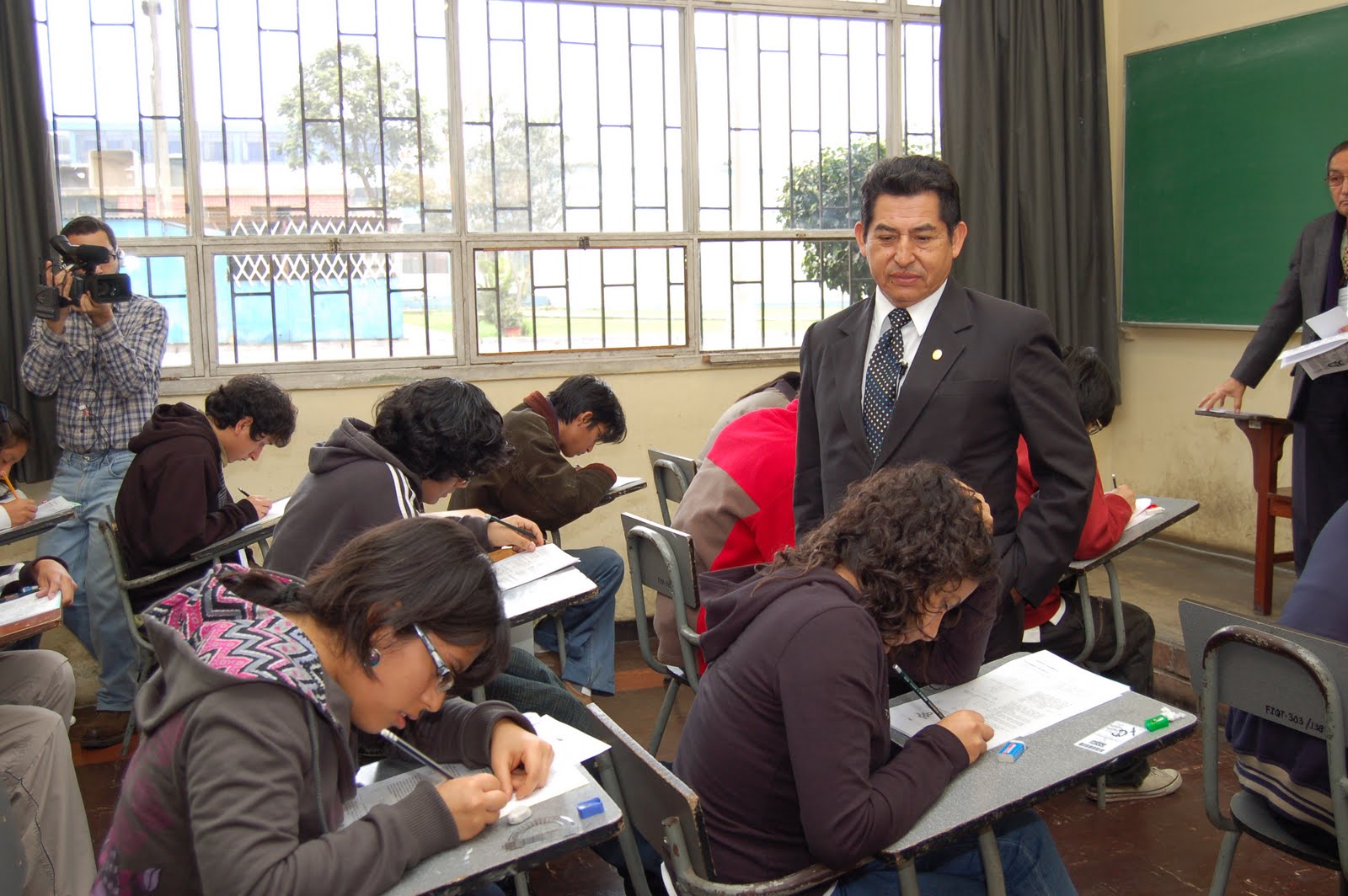 Rector UNI 2009 - 2014: 5,179 jóvenes dieron examen