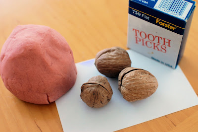 Mayflower Nut - a tutorial - Heather Haupt