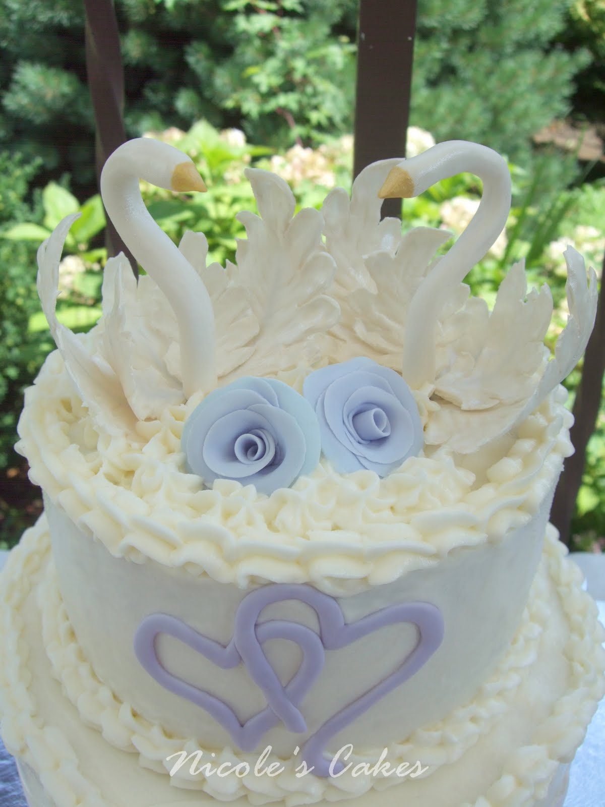 Confections, Cakes & Creations!: Elegant White Swan Cake