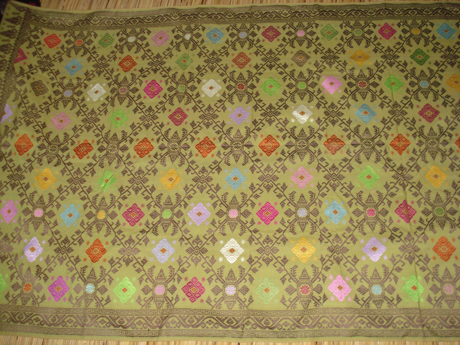 Motif Songket Bali - Songket Bali