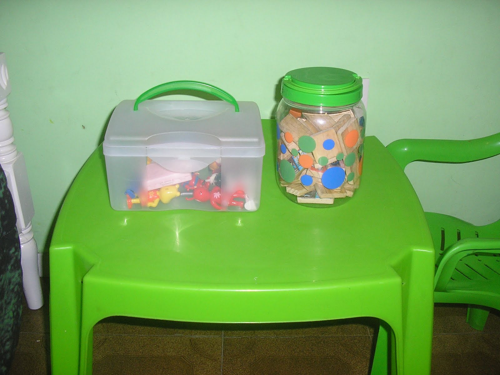 DeCoração com Fatinha Estrela: Arrumando os brinquedos. DeCoração com Fatinha Estrela: Arrumando os brinquedos.