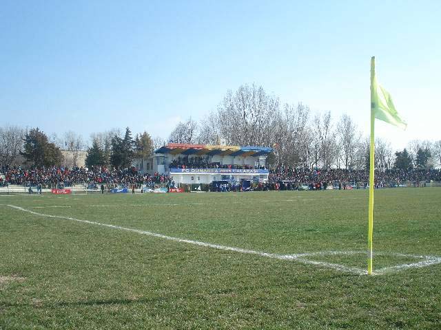StadioaneRomania: Stadioane Liga 3 Stadionul Municipal"Dunarea ...