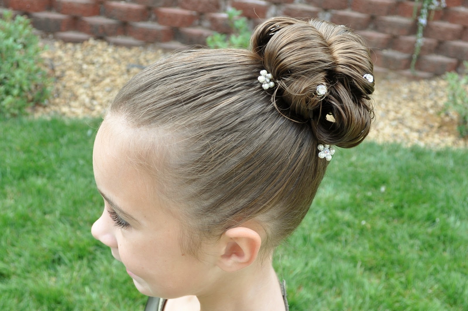 Princess Piggies: Barrel Roll Bun