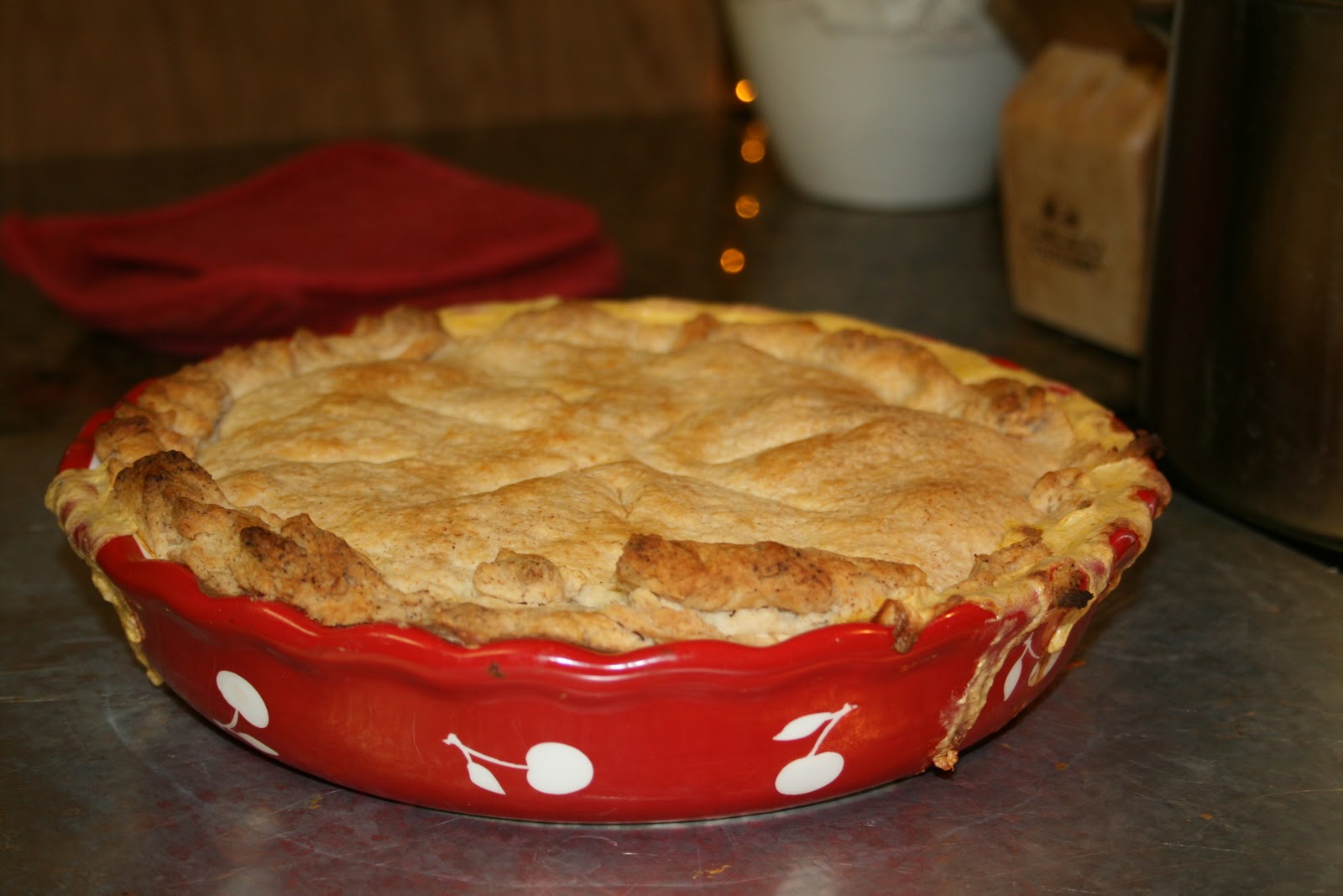 Lola's Homemade Cooking: Chicken Pot Pie (Homemade Crust)