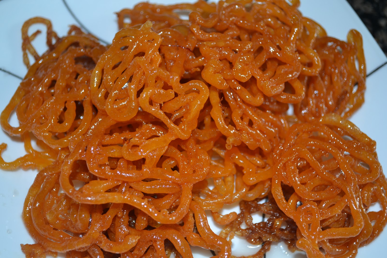 Indian Cooking: Jilebi with Instant mix